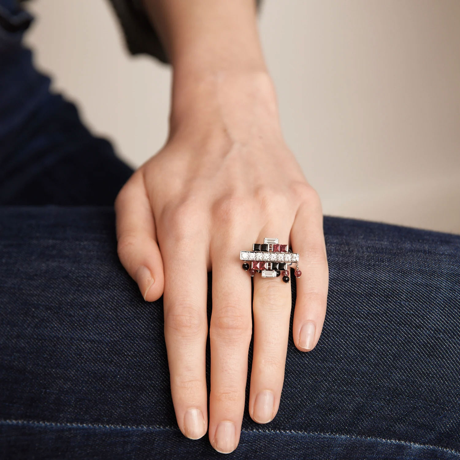 Dragon Kiss Ring of Cartier | LUCKY ONE