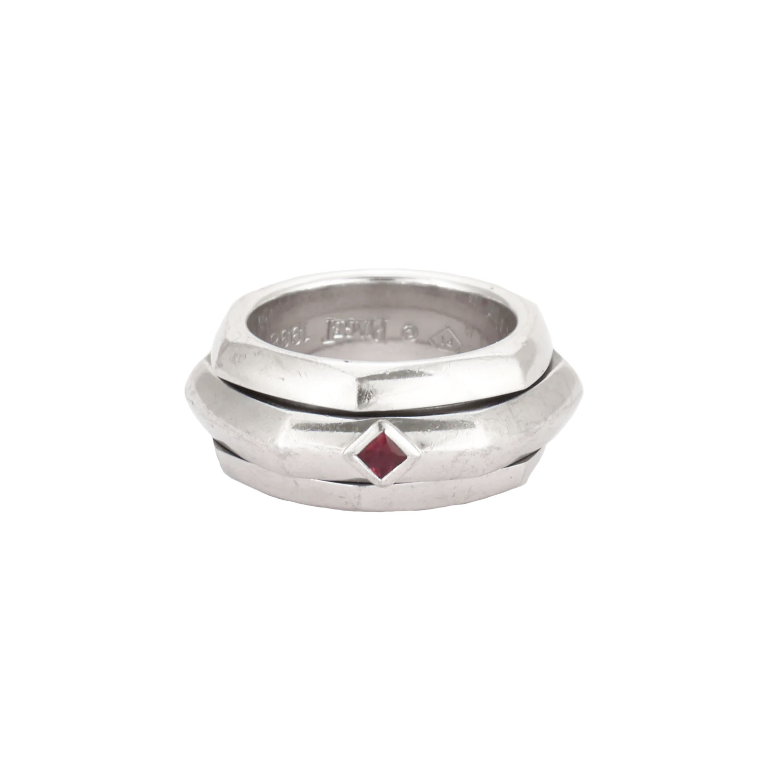 Ruby Possession Ring of Piaget | LUCKY ONE