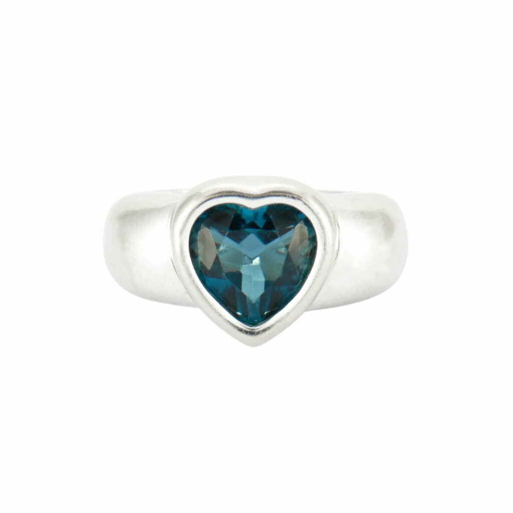 Topaz Heart Ring of Piaget | JEWELLERY LUCKY ONE